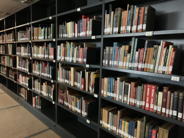 Visiting The Kuwait National Library – 2:48AM – Entertaining Kuwait ...