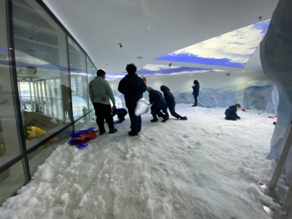 Snow Park in Kuwait – 2:48AM – Entertaining Kuwait since 2003