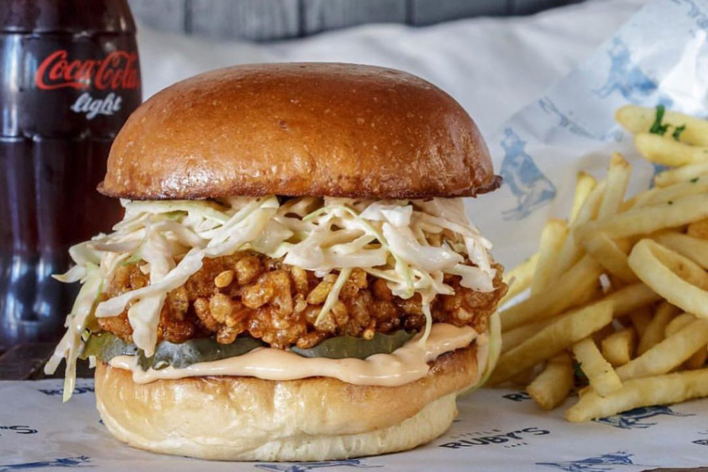 The Best Fried Chicken Burger in Kuwait? – 2:48AM – Entertaining Kuwait ...