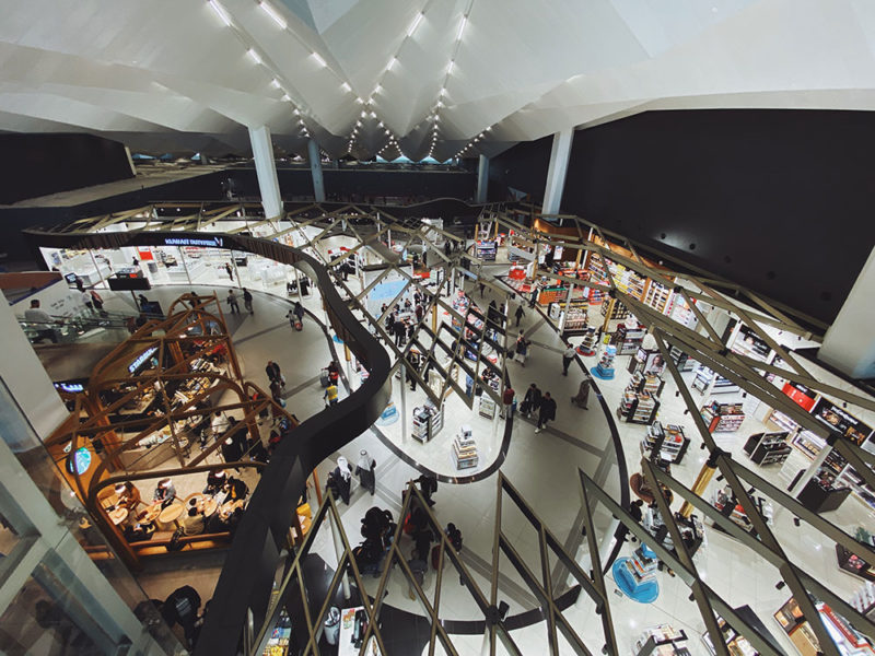 Restaurant and Cafes at Terminal 4 – 2:48AM – Entertaining Kuwait since ...