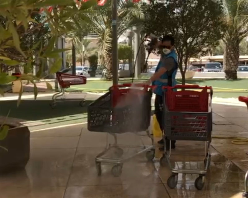 Qortoba Co-op Shopping Carts – 2:48AM – Entertaining Kuwait since 2003