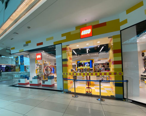 Toys – 2:48AM – Entertaining Kuwait since 2003