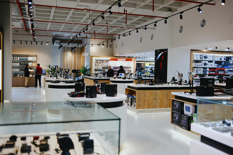 The New and Huge AAB World Store – 2:48AM – Entertaining Kuwait since 2003