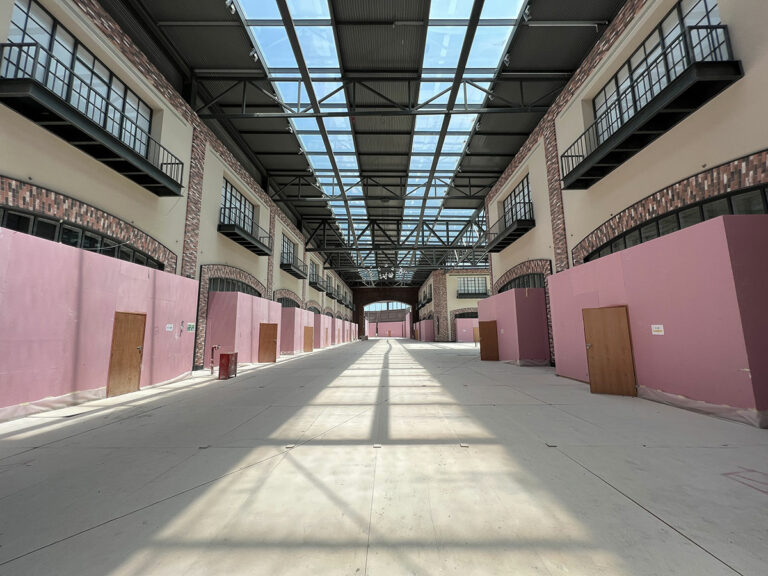 Sneak Peek: The Warehouse Mall – 2:48AM – Entertaining Kuwait since 2003