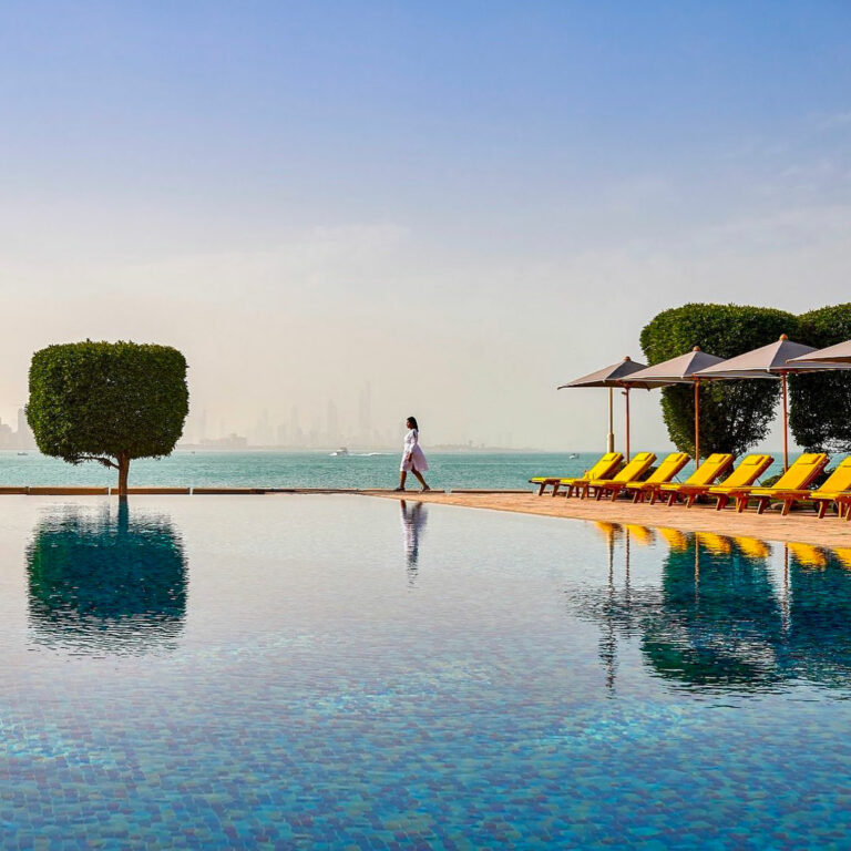 Guide to Pools in Kuwait with Day Passes – 2:48AM