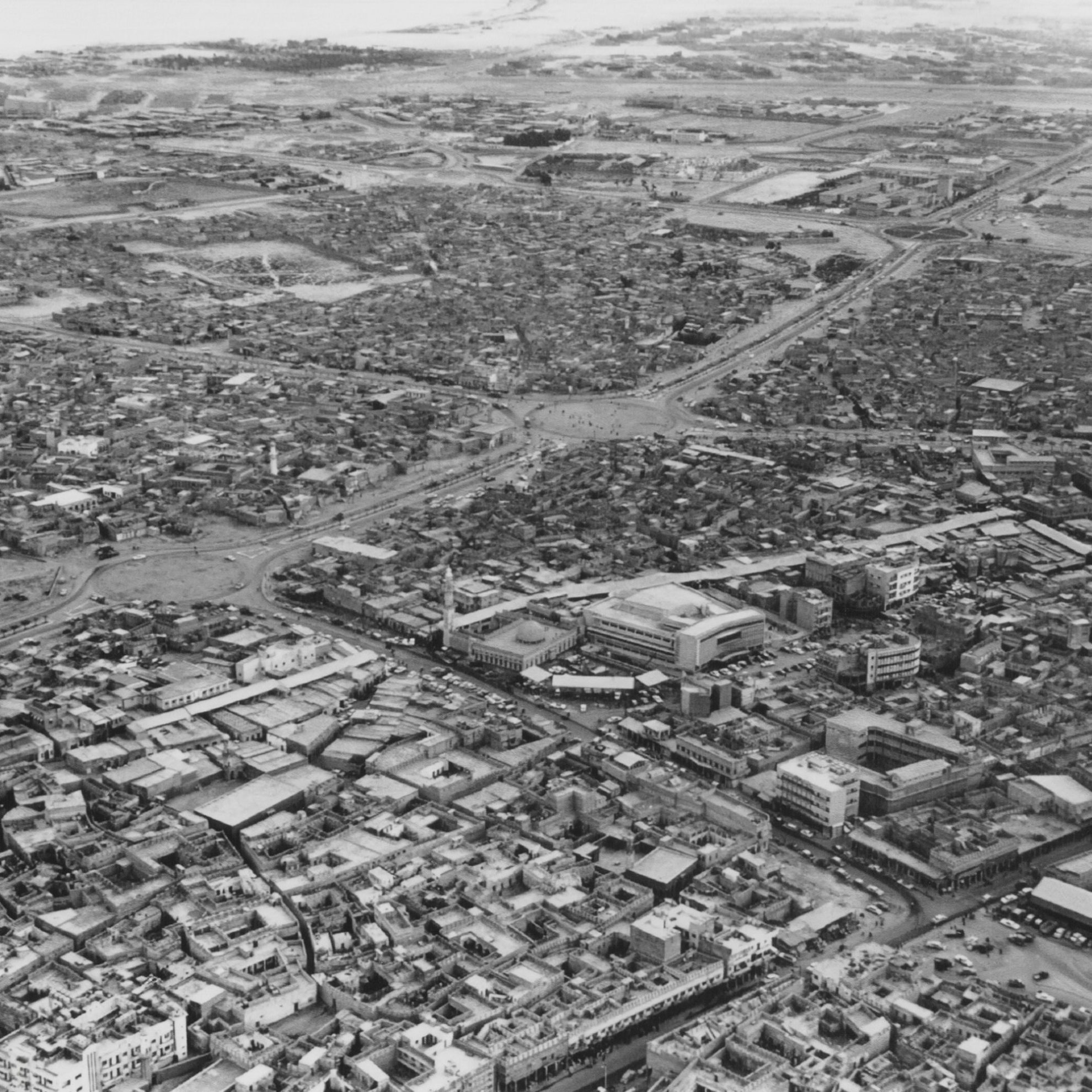 Old Kuwait City from Above – 1950s – 2:48AM – Entertaining Kuwait since ...